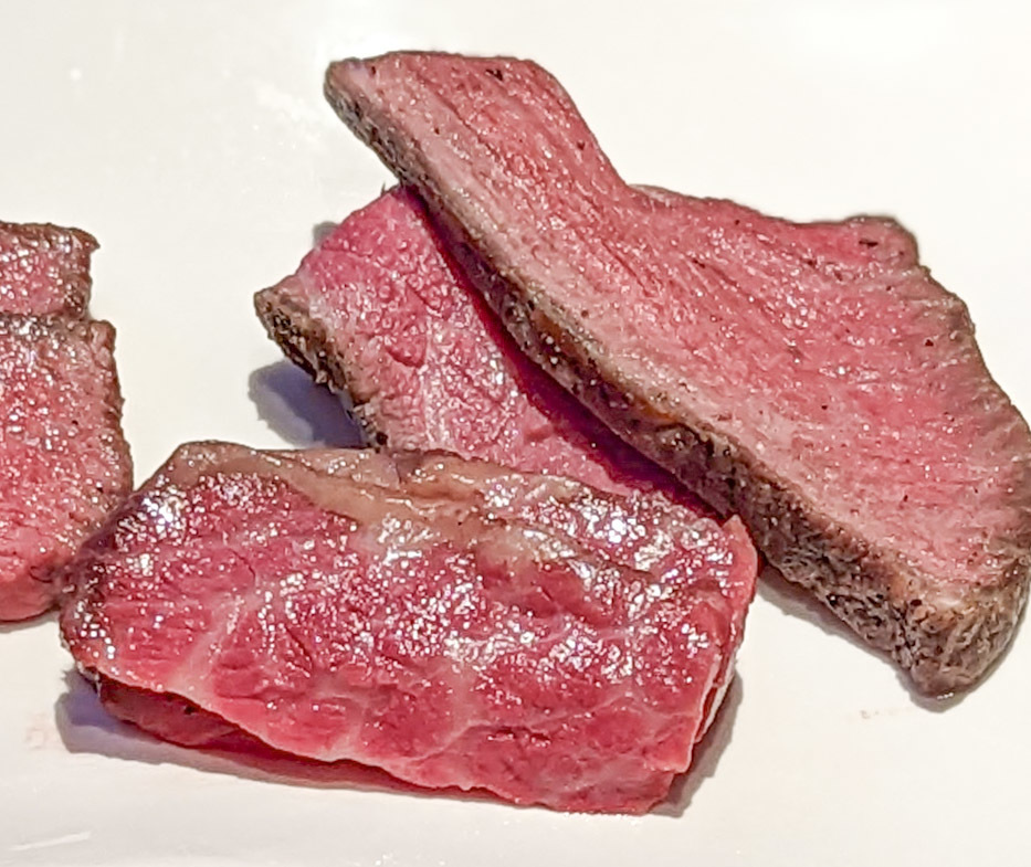 赤身の旨み！くまもとあか牛増量！『29ON』のお肉再強化プロジェクトで“最高の肉体験”をしてきた | favy[ファビー]