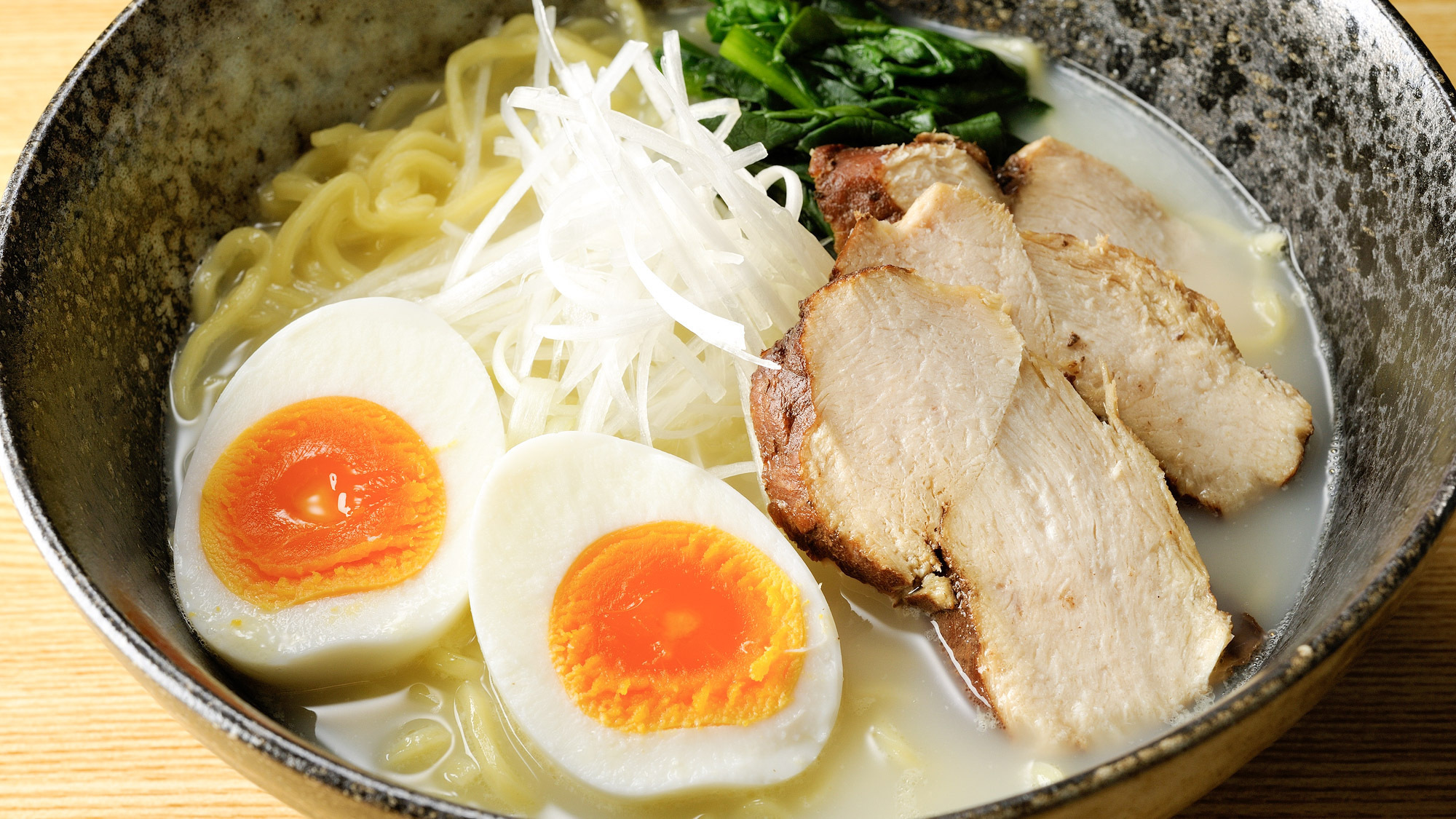 【東京都】2024年1月上旬に新オープン！注目のラーメン店7店を一挙紹介 | favy[ファビー]